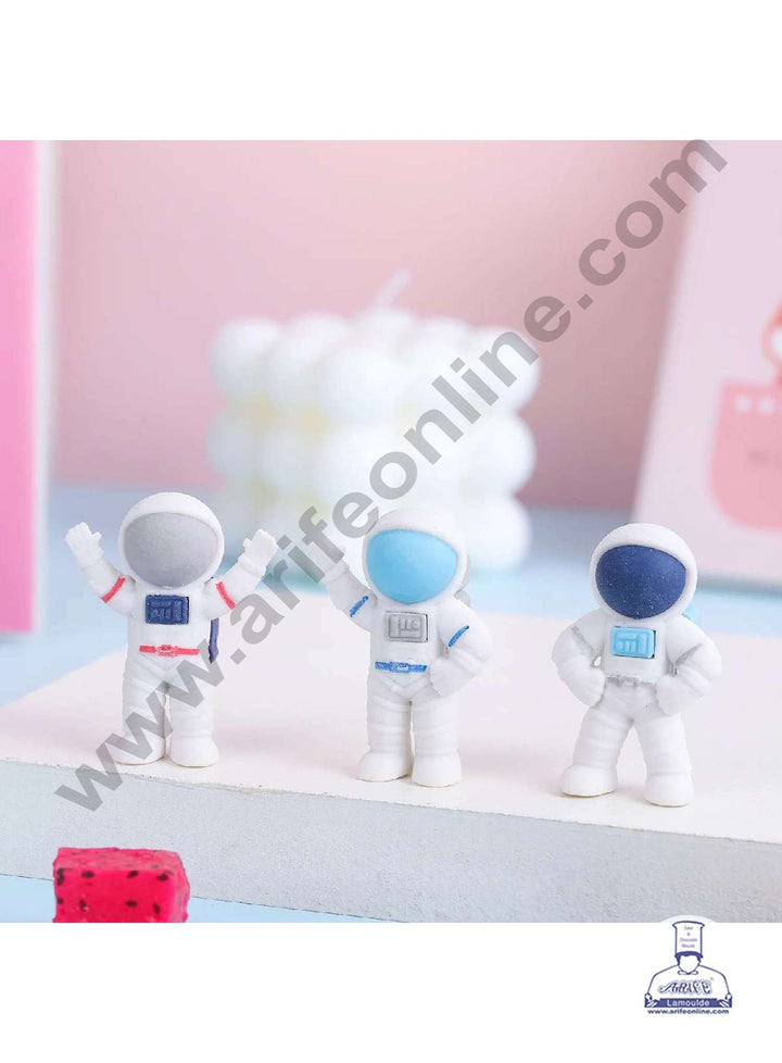 Cake Decor™ 1 Piece Mini Astronaut Rubber Cake Topper Assorted Sbt