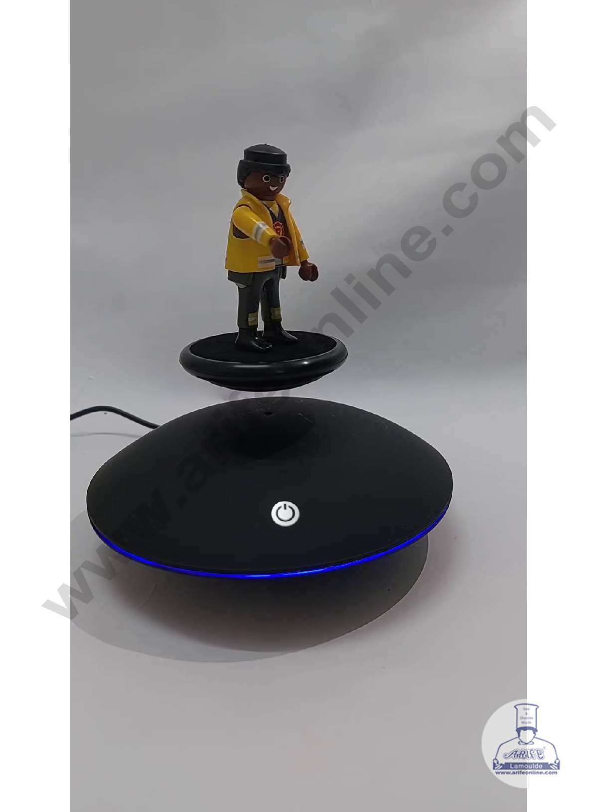 CAKE DECOR™ Magnetic Levitating Floating Display Stand – Arife Online Store