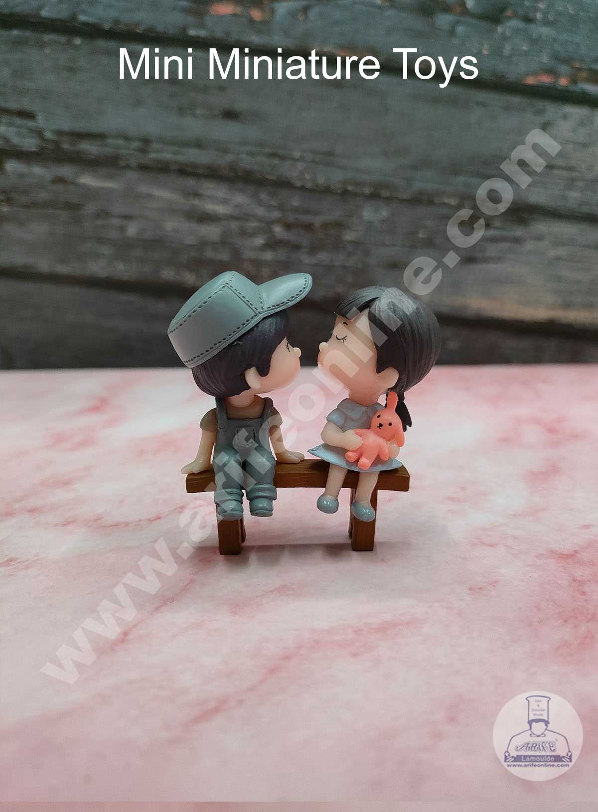 CAKE DECOR™ 3 Pieces Set Couple Mini Miniature Cake Toppers (SB-TOYS-M ...