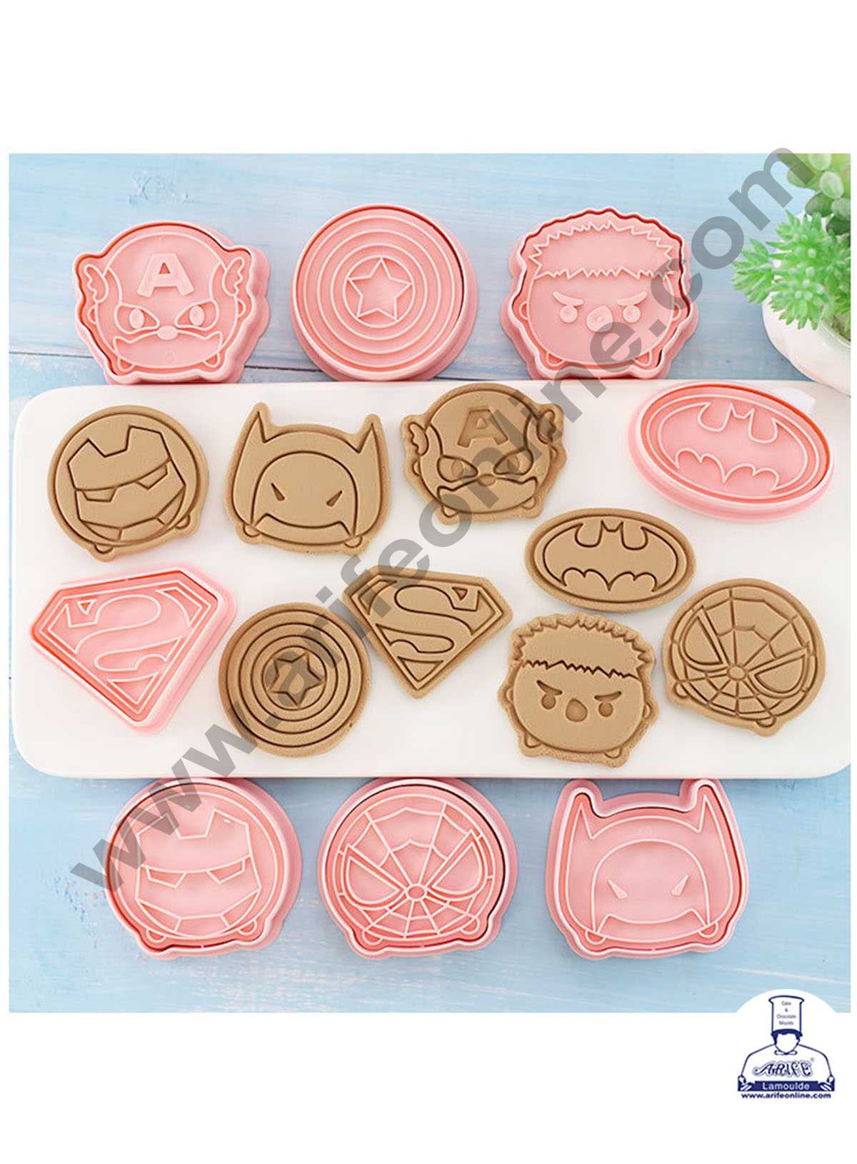 CAKE DECOR™ 8 Pcs Marvel Super Hero Plastic Biscuit Cutter 3D Cookie C ...